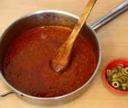 Recette Pageot farci aux vermicelles et aux légumes, sauce aux olives ...