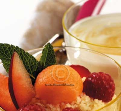 Recette Couscous aux fruits et yaourt au miel de citronnier, façon saykouk